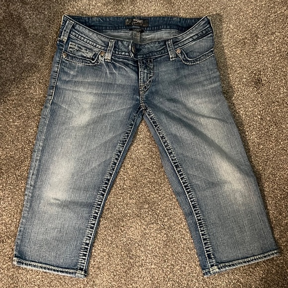 Silver Jeans | Jeans | Silver Capri Denim | Poshmark